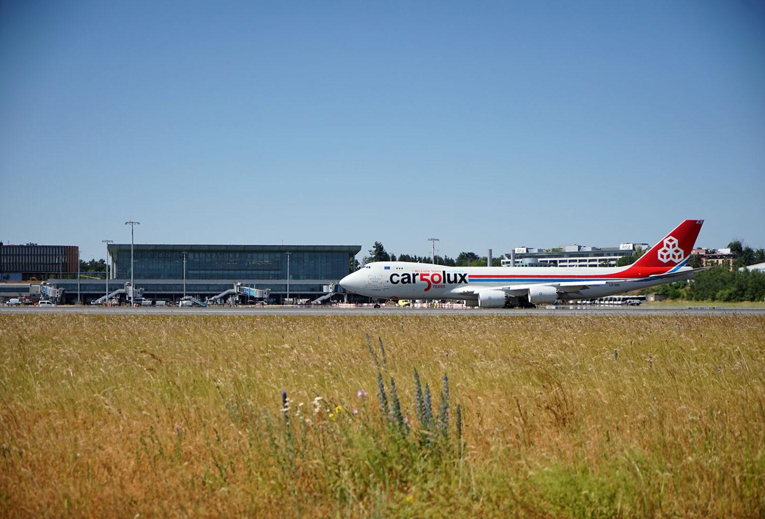 Cargolux inaugurates SAF at Luxembourg airport and operates carbon ...